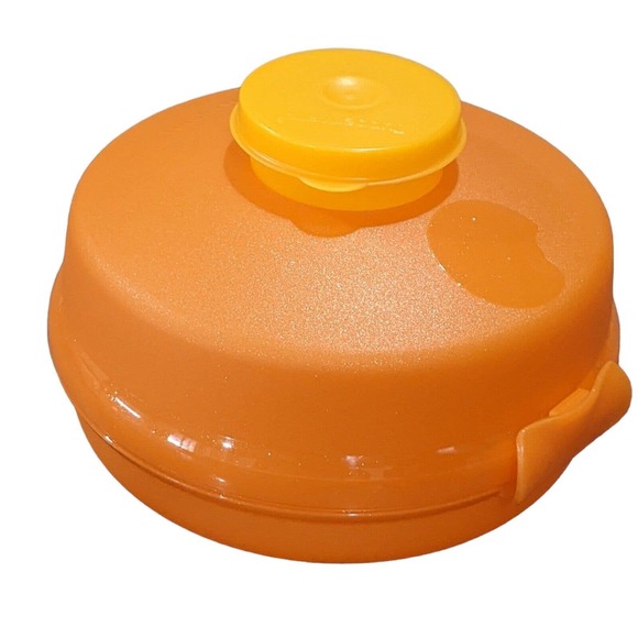 Tupperware | Kitchen | Tupperware Round Sandwich Bagel Mini Salad ...